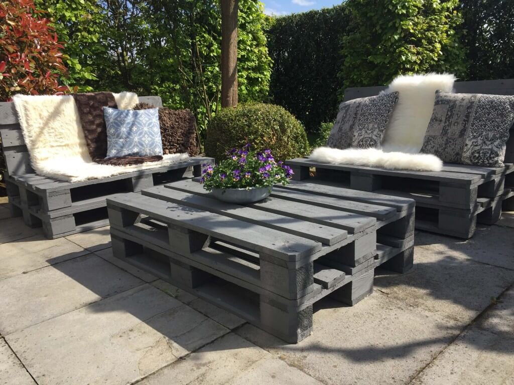Geverfde pallet loungeset kopen? | kijk snel op Palletdeal.nl!